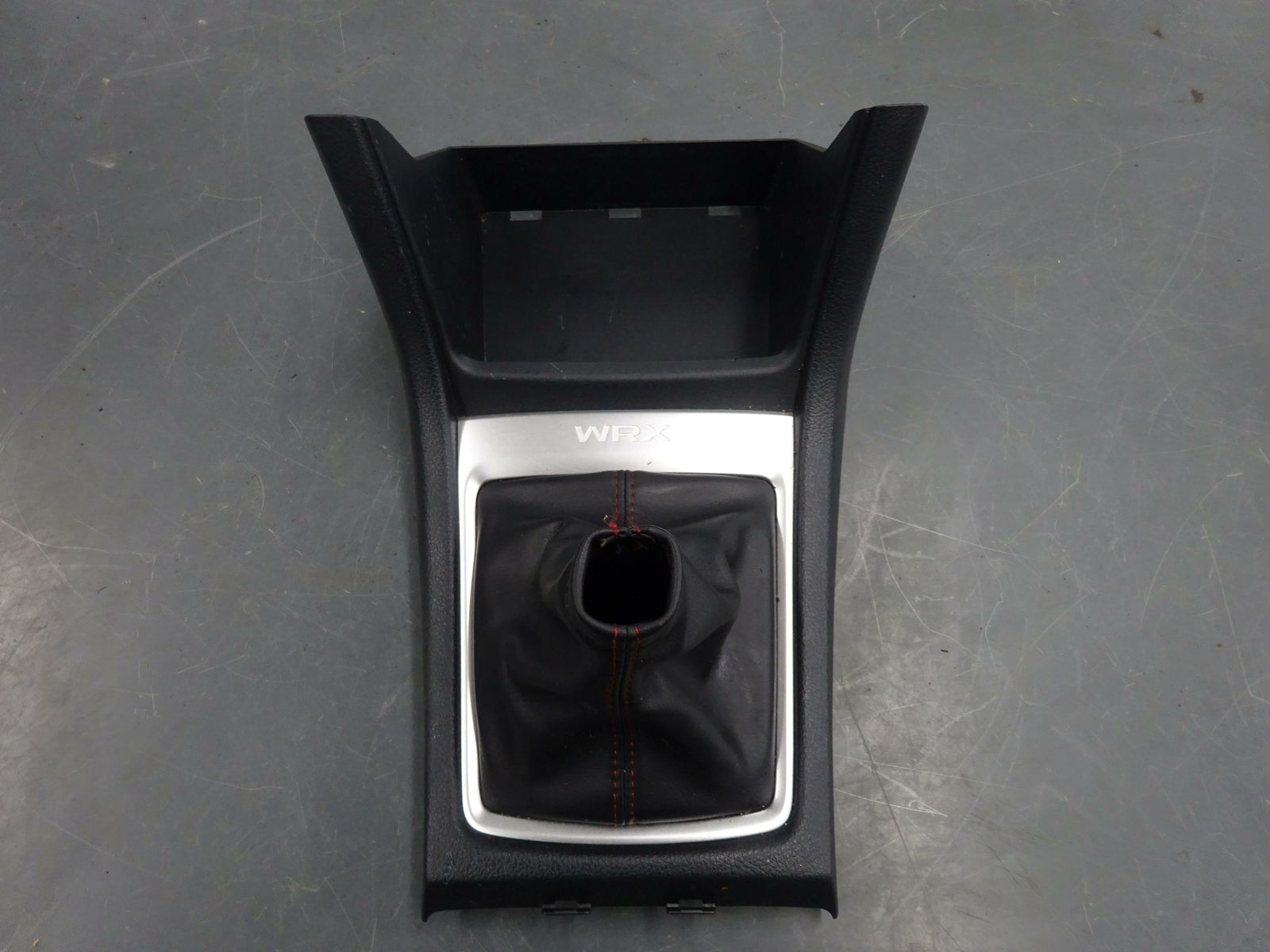 SUBARU WRX: Shifter Bezel Trim Panel 2016 – Fox Auto Salvage & Parts