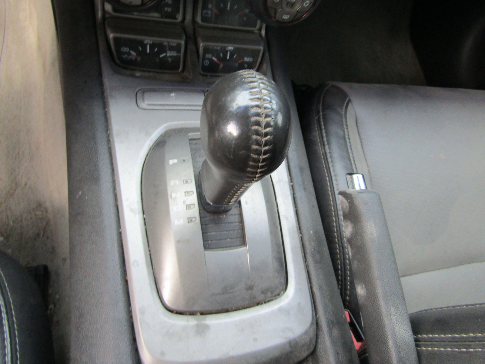 Automatic Floor Shifter CHEVY CAMARO 13 – Fox Auto Salvage & Parts