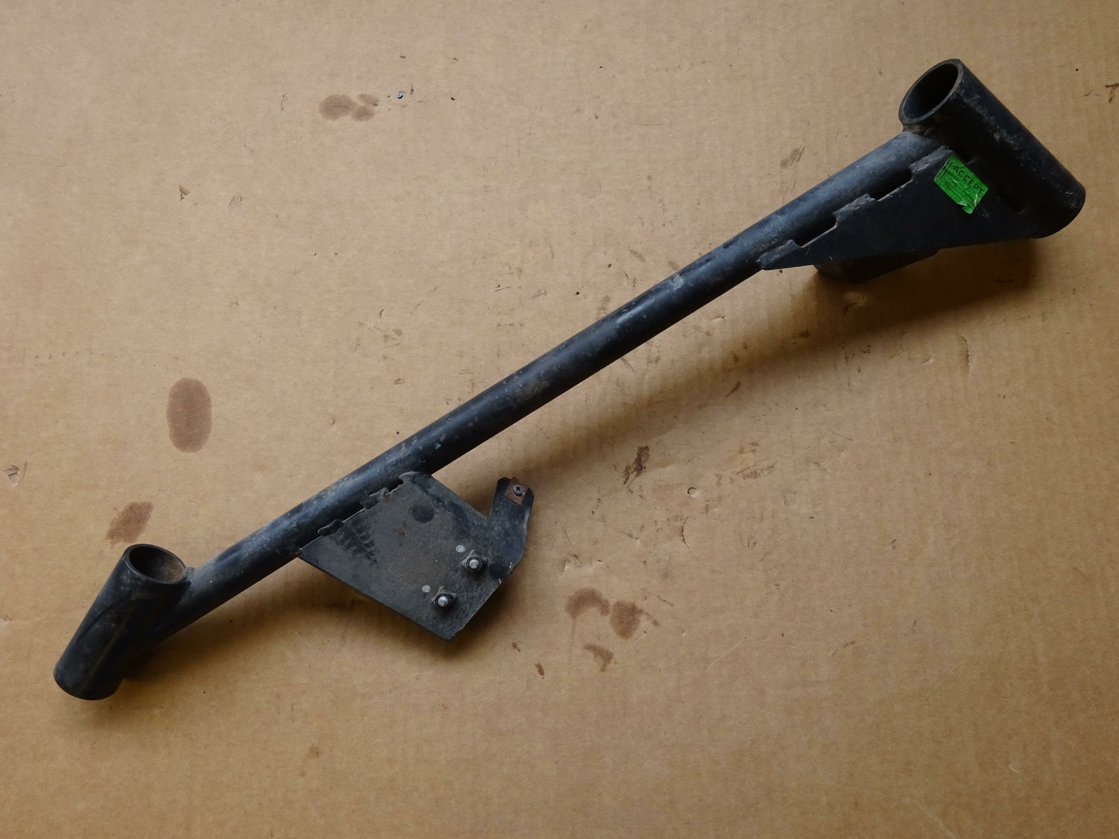 RH FRAME BACKSTAY CHASSIS BRACE LOTUS ELISE 06 – Fox Auto Salvage & Parts