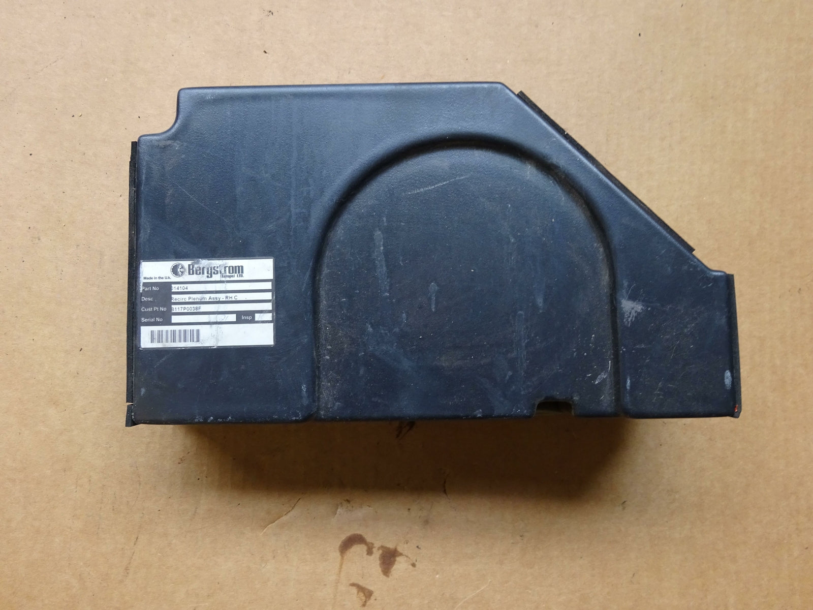 AIR RECIRCULATION PLENUM RH LOTUS ELISE 06 – Fox Auto Salvage & Parts