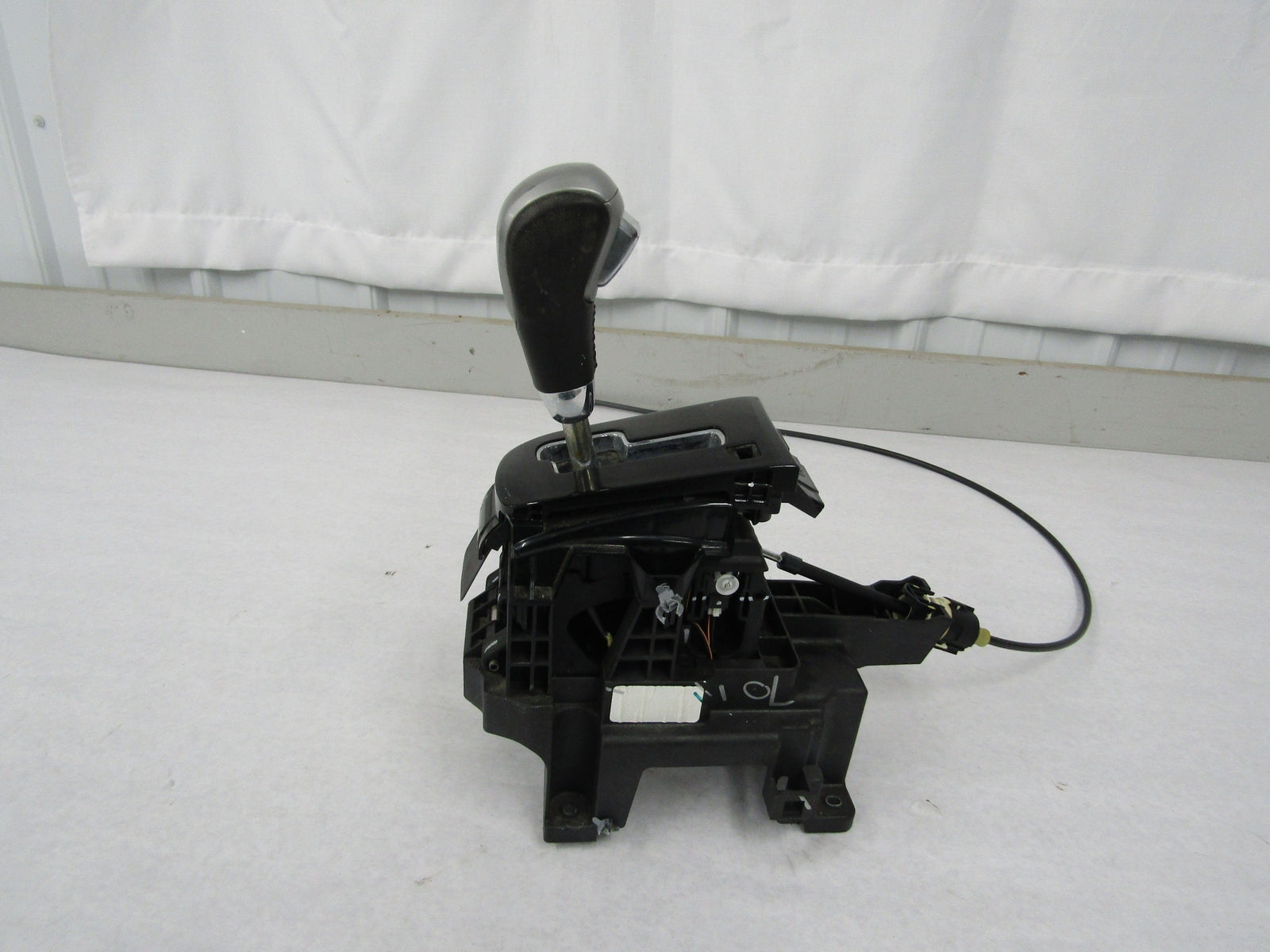 Floor Shifter CHEVY CRUZE 14 – Fox Auto Salvage & Parts