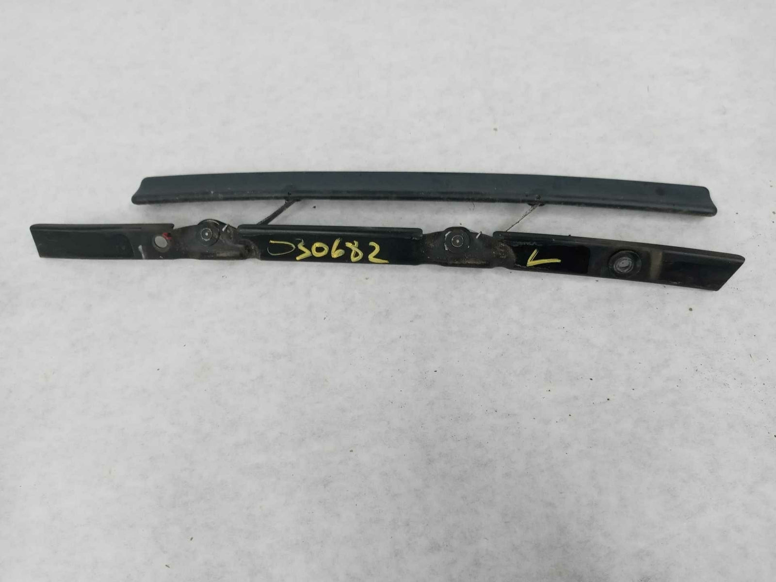 WIND DEFLECTOR LEFT TOYOTA MR2 92 – Fox Auto Salvage & Parts