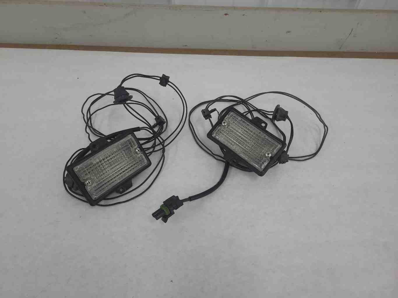C4 CORVETTE UNDER HOOD LIGHTS PAIR TESTED – Fox Auto Salvage & Parts