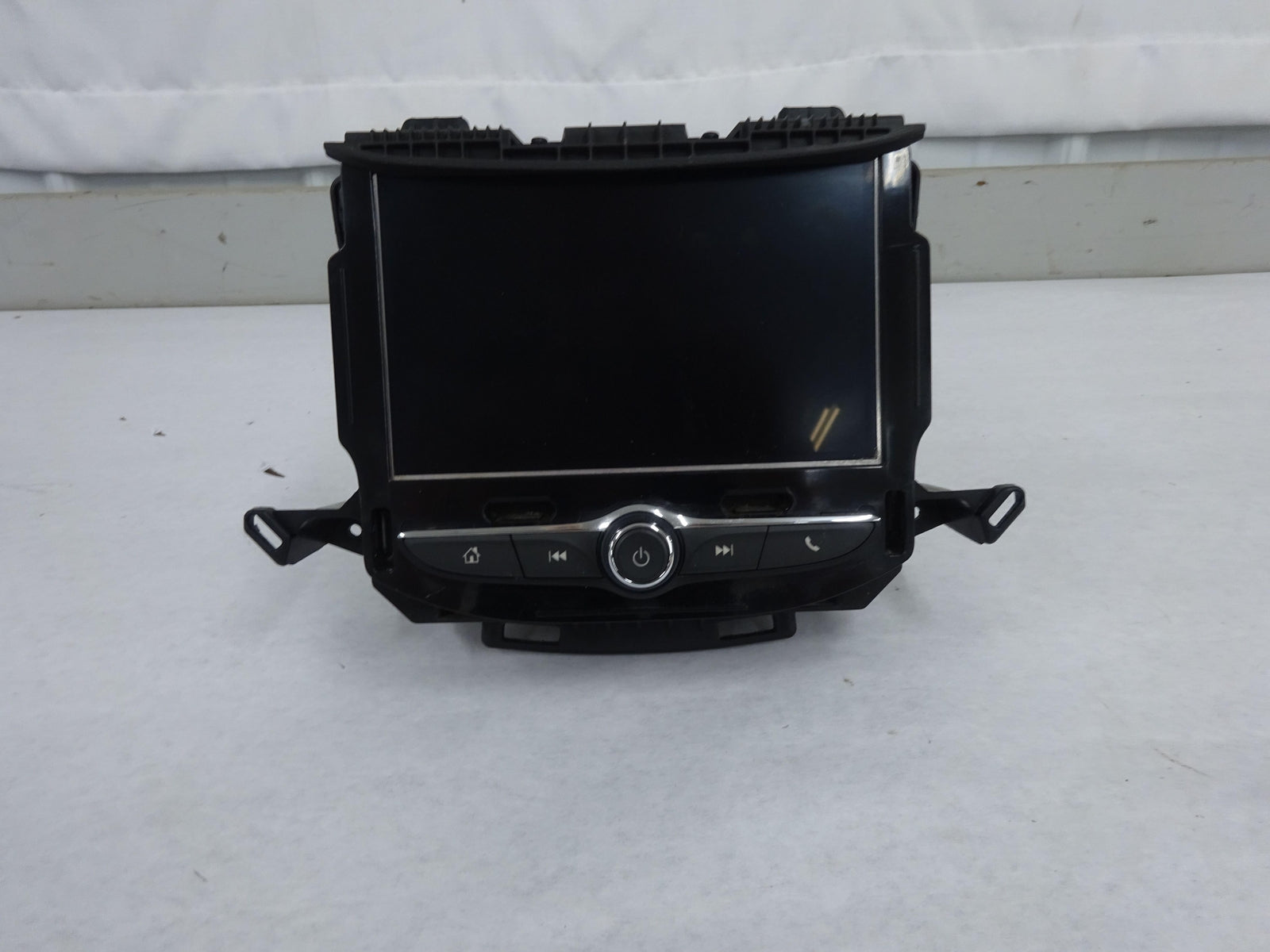 RADIO DISPLAY RECIEVER CHEVY TRAX 21 22 – Fox Auto Salvage & Parts