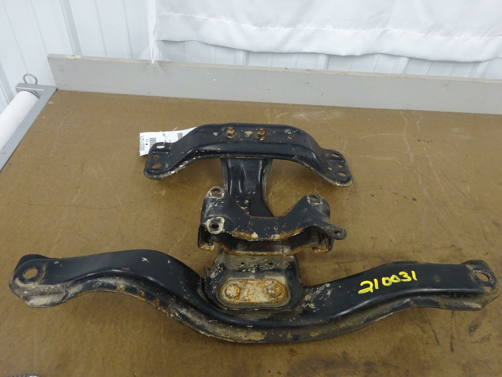 Trans. Crossmember SUBARU WRX 15 – Fox Auto Salvage & Parts