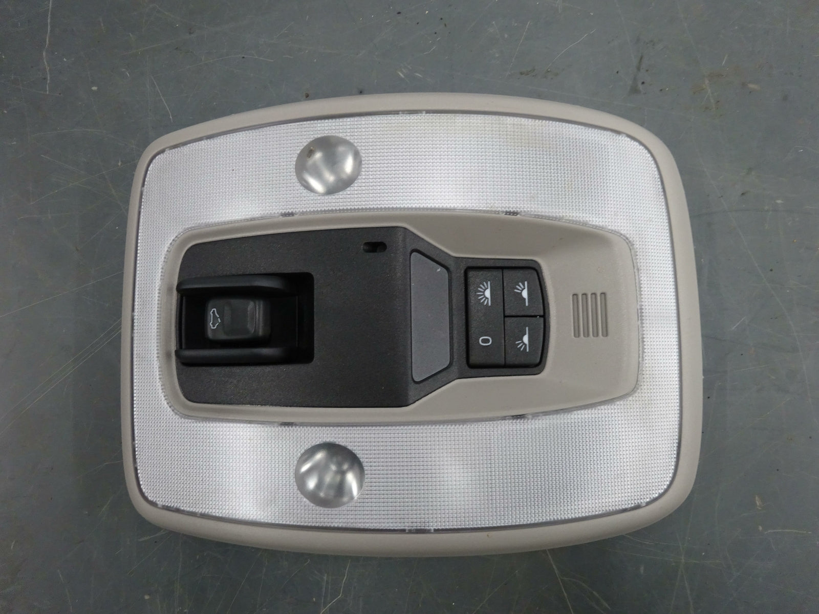 VOLVO S60: Dome Light Sun Roof Control Panel 2013 – Fox Auto Salvage ...