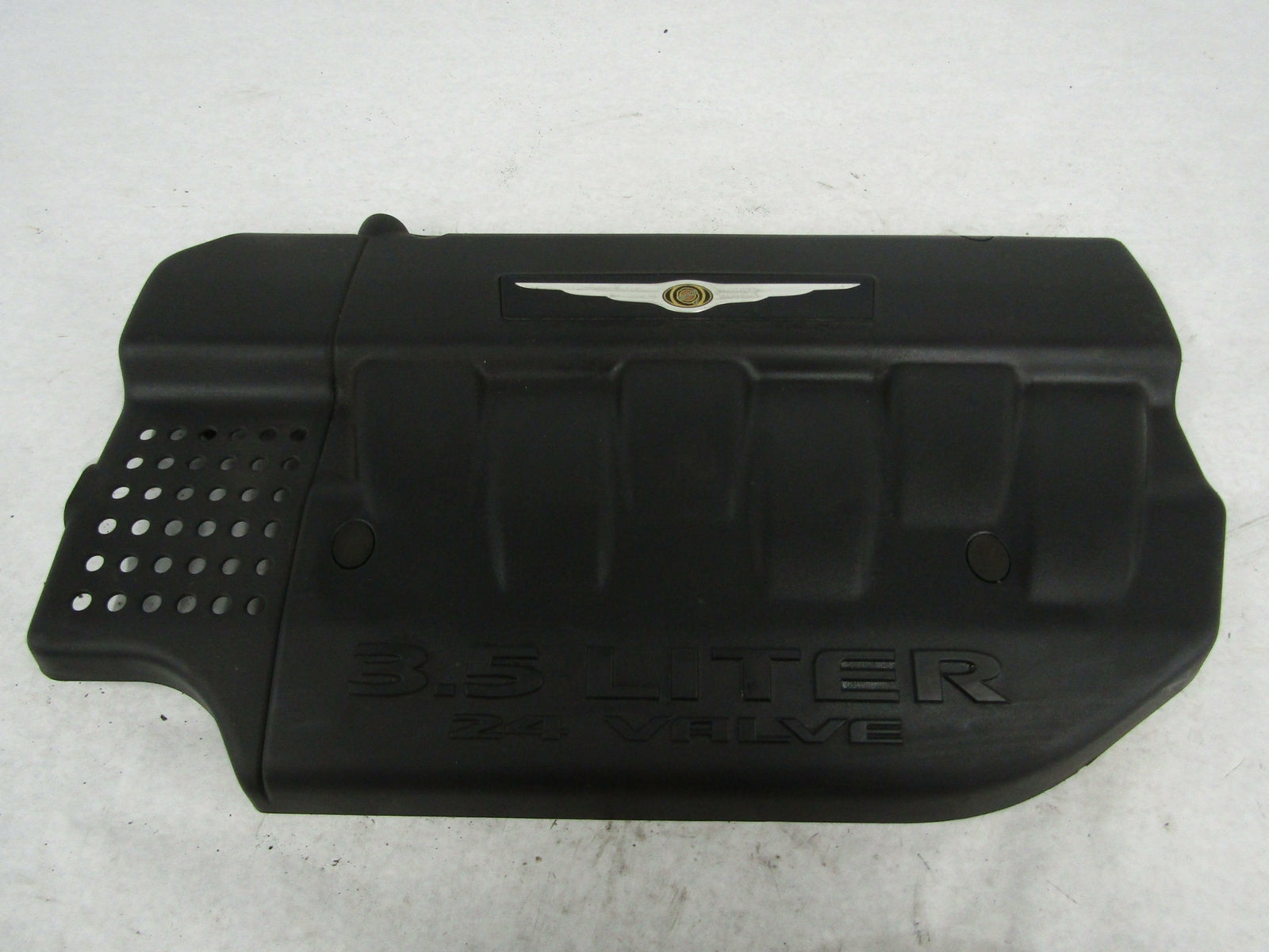 CHRYSLER PACIFICA: Plastic Engine Cover 2004 – Fox Auto Salvage & Parts