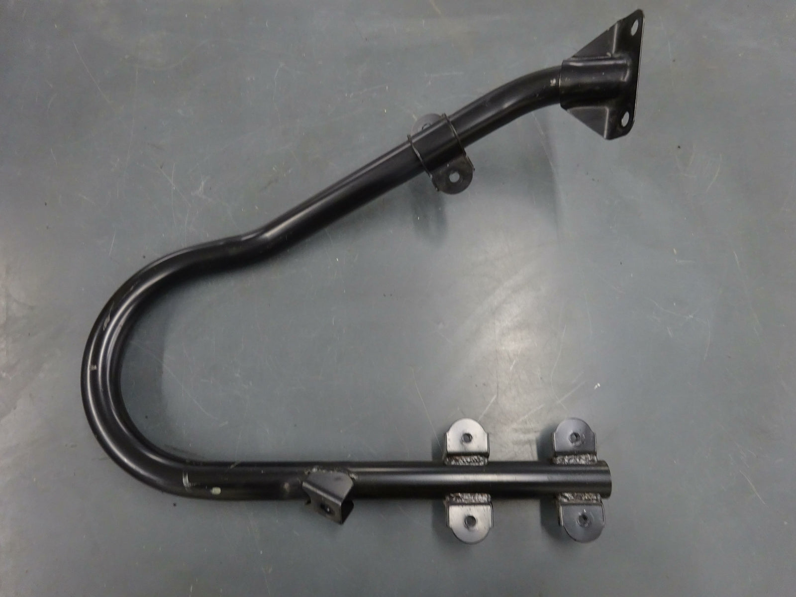 HONDA S-2000: Right Passenger Roll Bar 2002 – Fox Auto Salvage & Parts